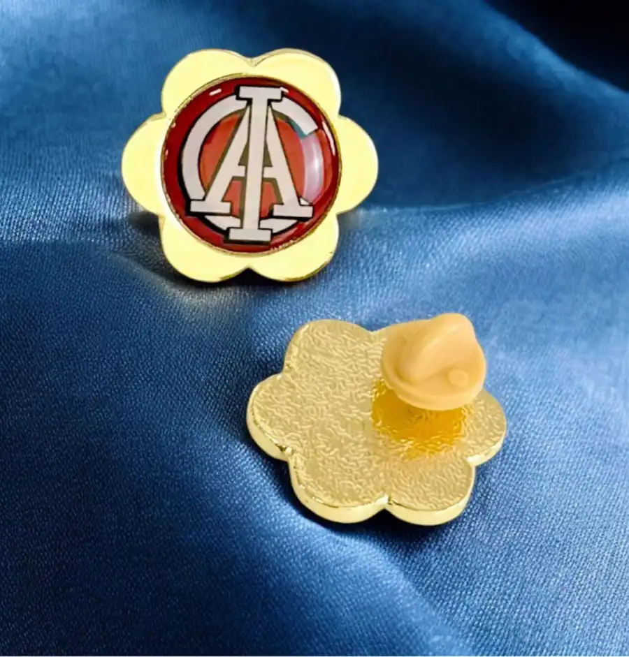 Pin Metálico Flor los pines con una forma exclusiva